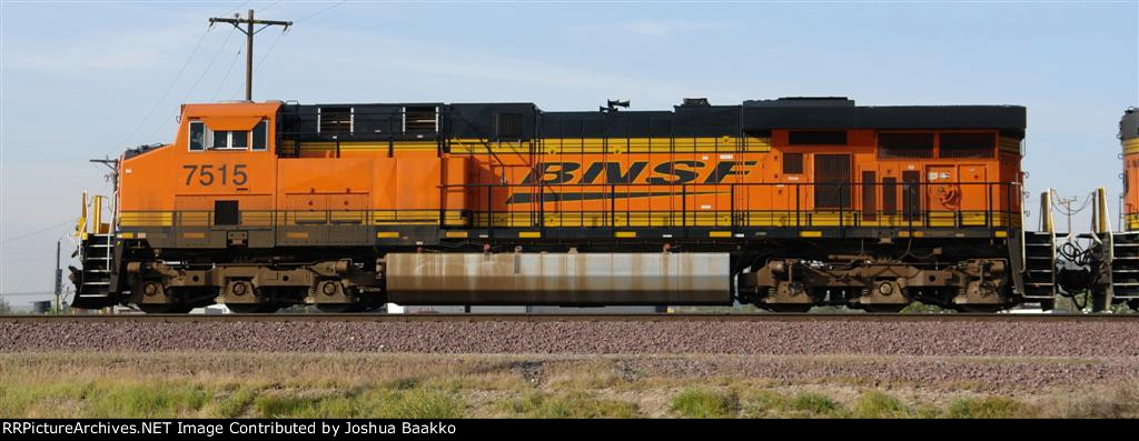 BNSF 7515