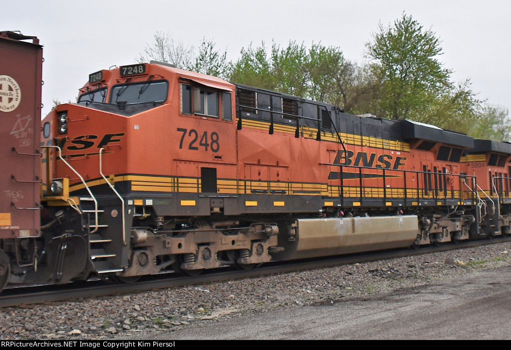 BNSF 7248