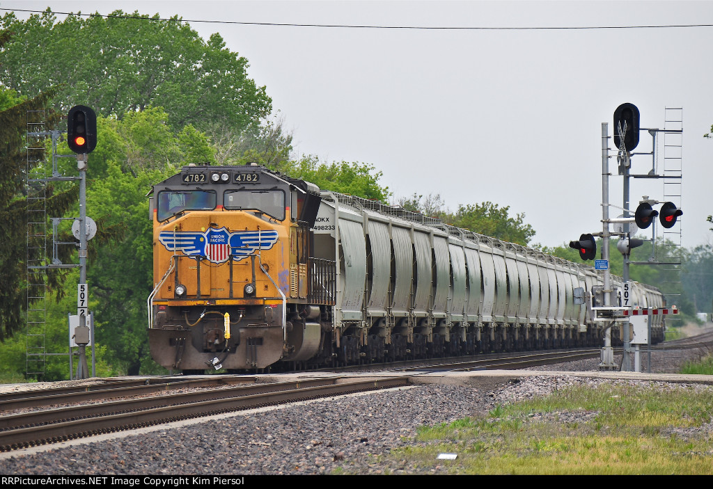 UP 4782 Pusher on Push-Pull Local