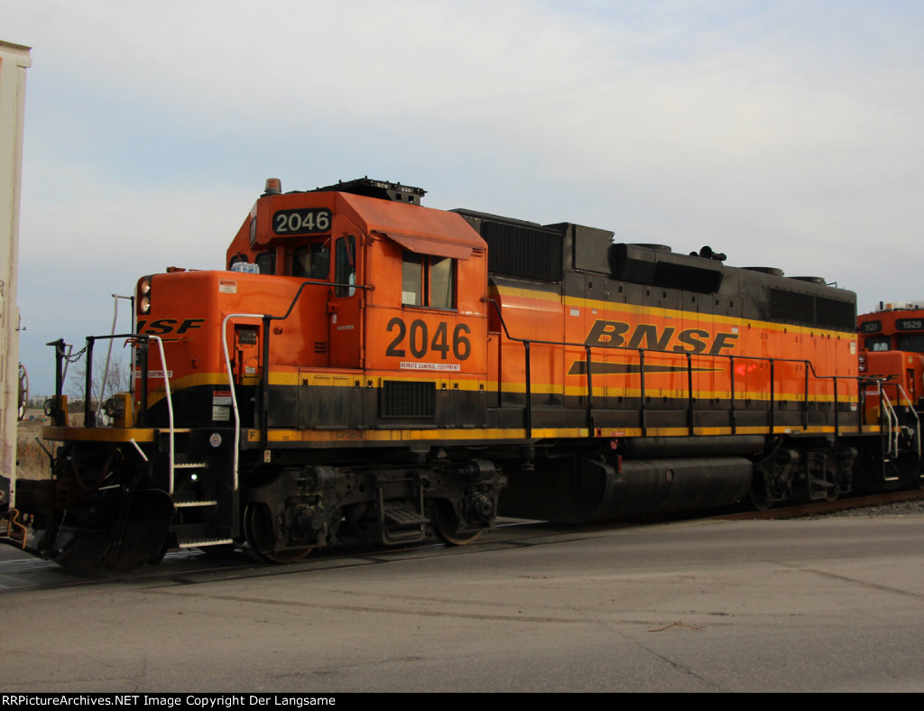 BNSF 2046