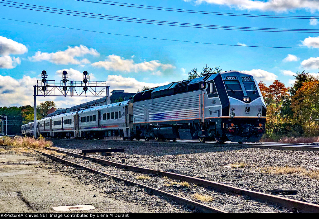 NJT 4015 on Train 1157