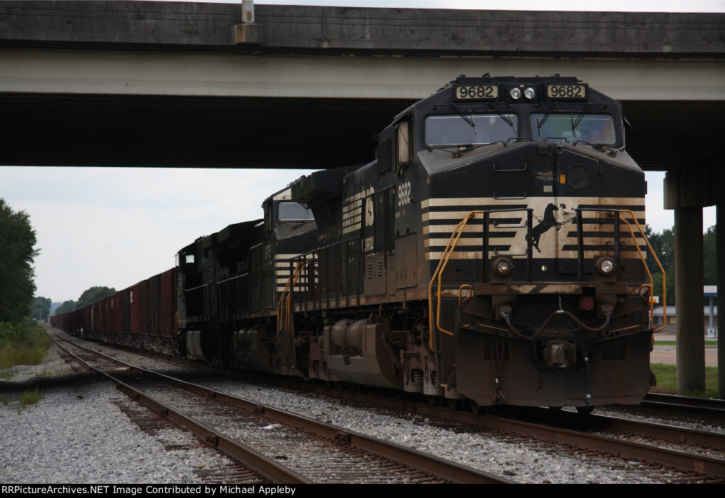 NS 63Q, NS 9682 leading.