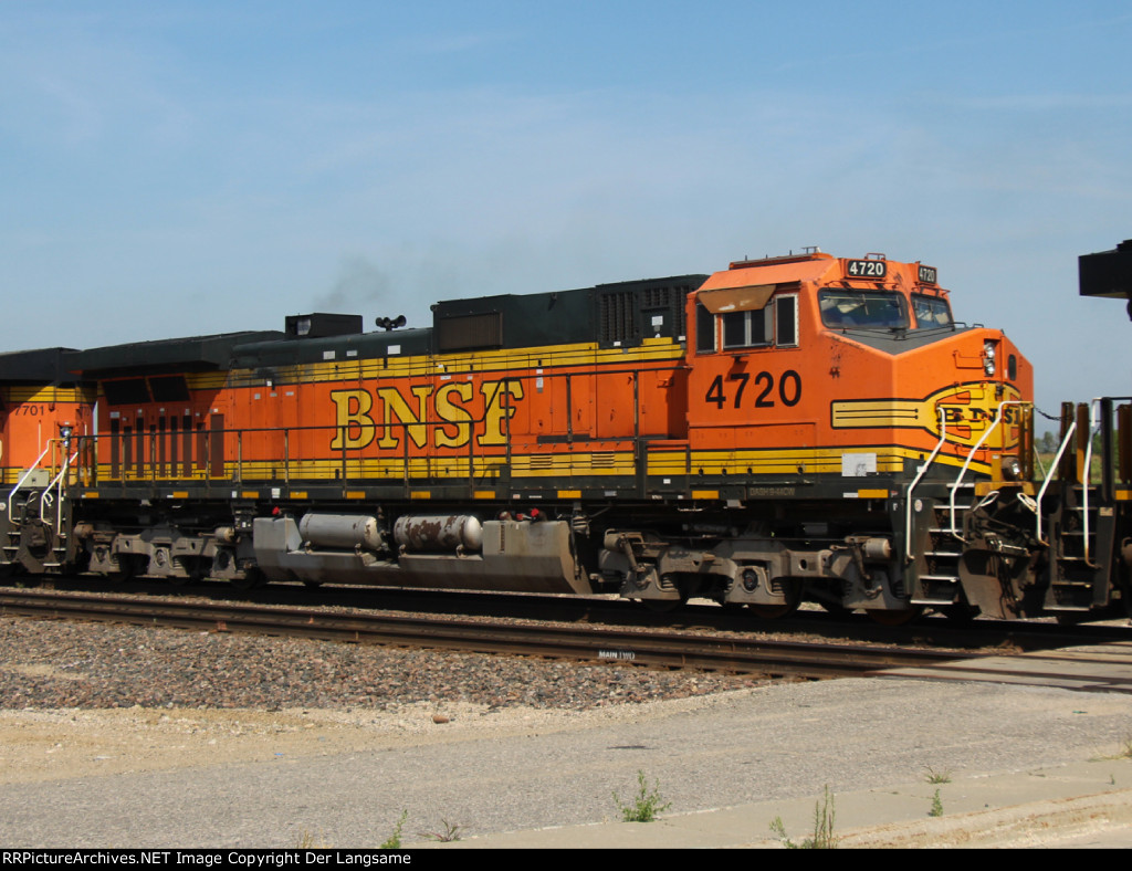 BNSF 4720