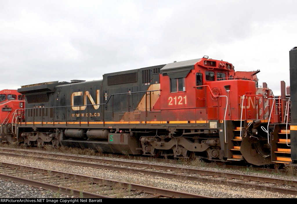 CN 2121