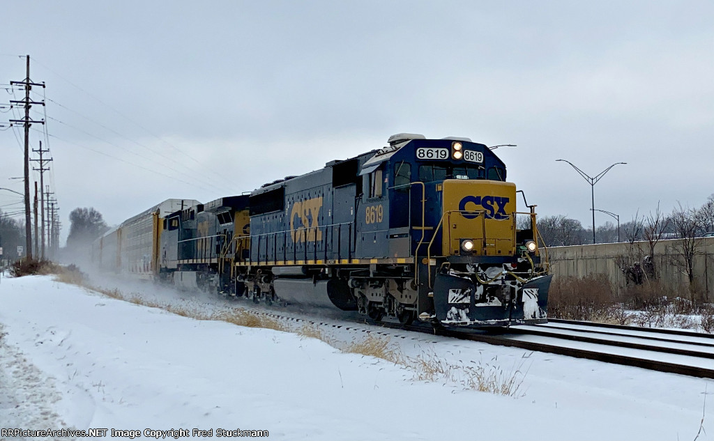 CSX 8619 leads Q214.