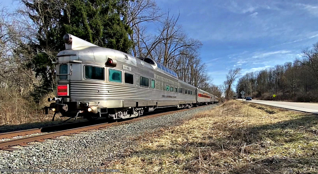 CBQ 377 heads home just north of Boston Mills.