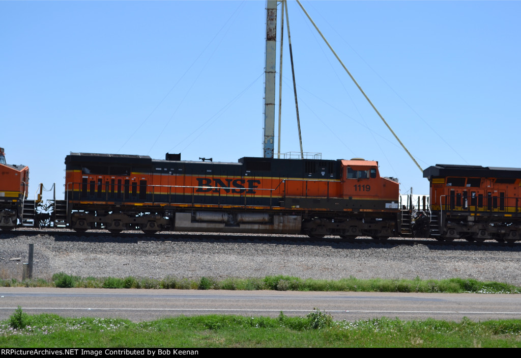 BNSF 1119