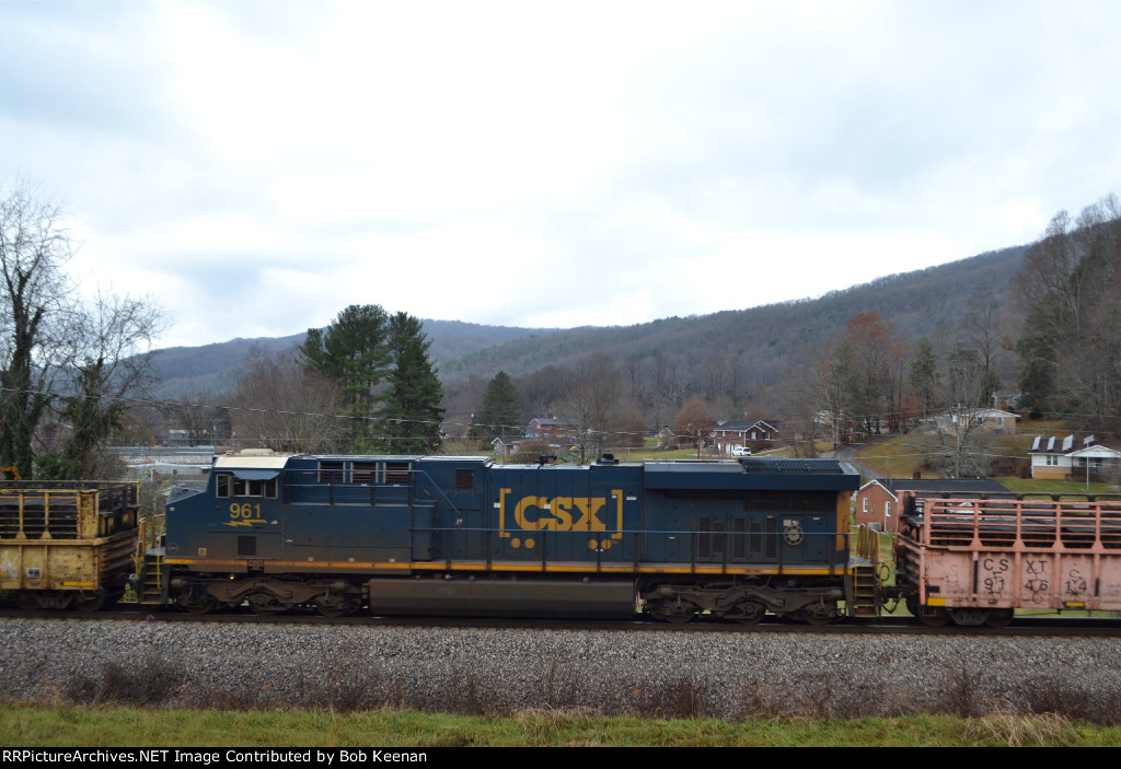 CSX 961