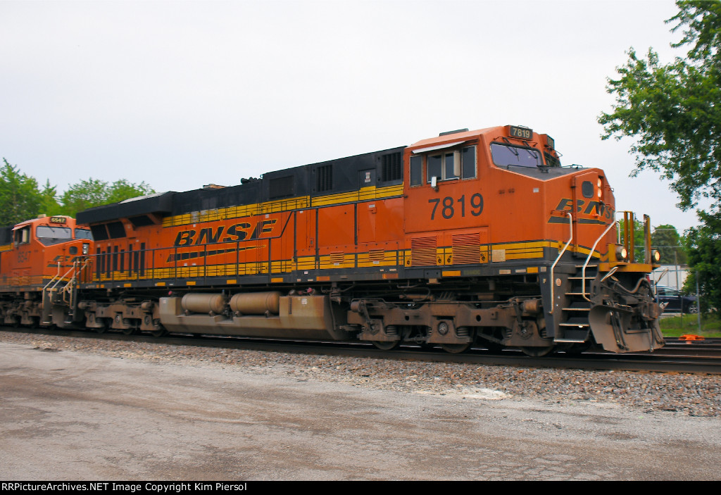 BNSF 7819