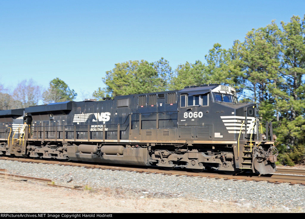 NS 8060