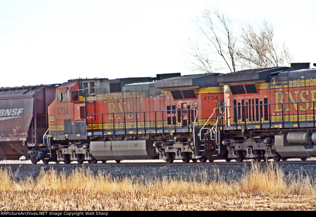 BNSF 4734
