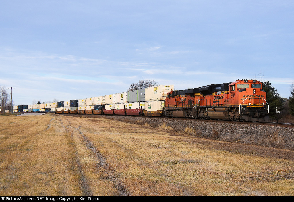 BNSF 8517