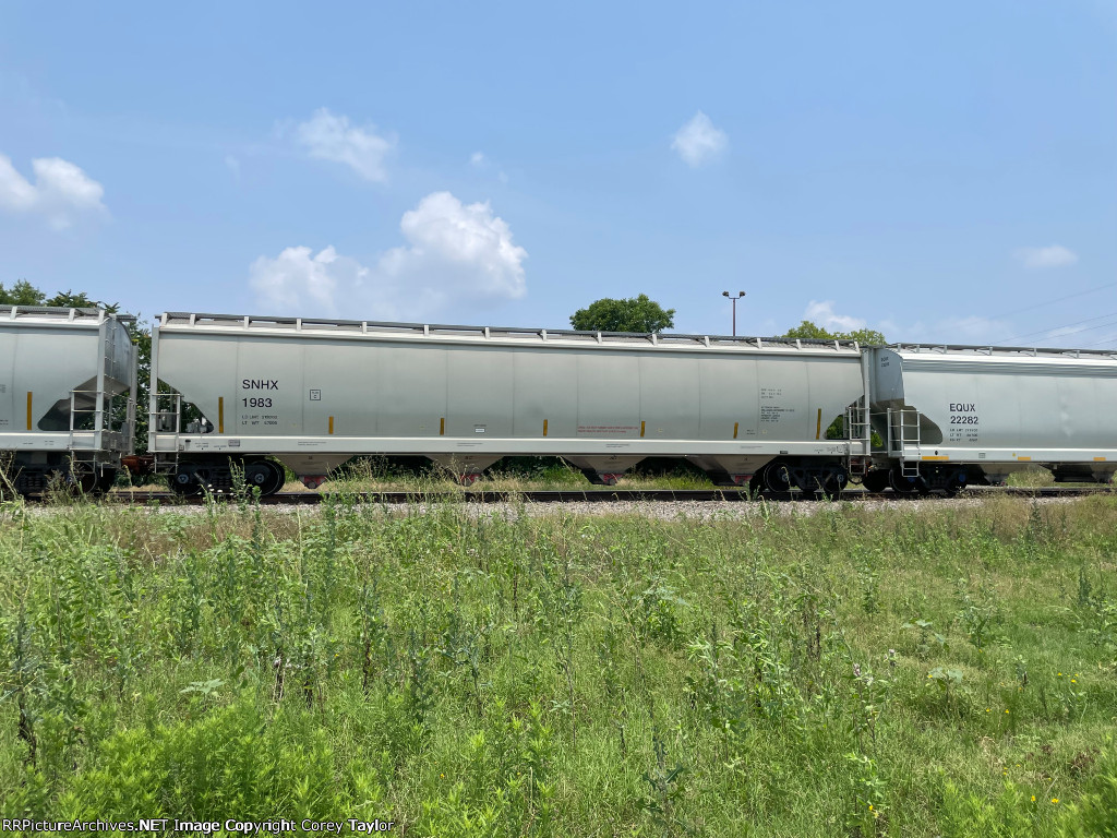 SNHX 1983