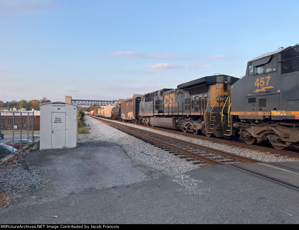 CSX 560
