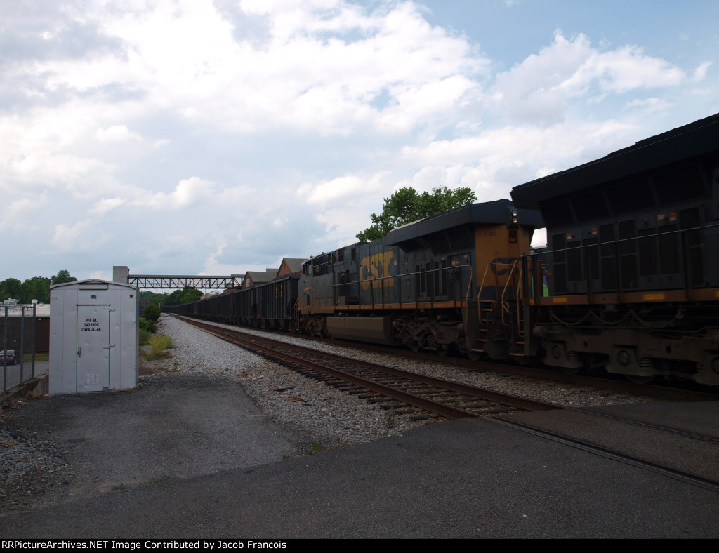 CSX 740