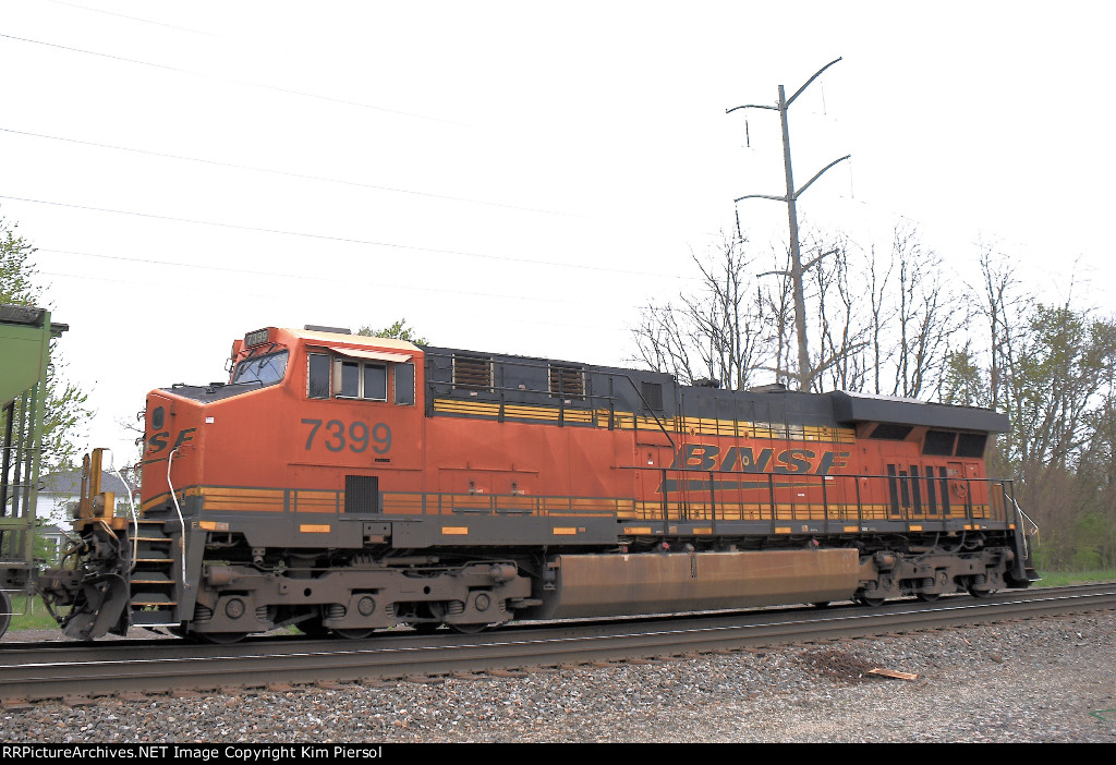 BNSF 7399 Pusher