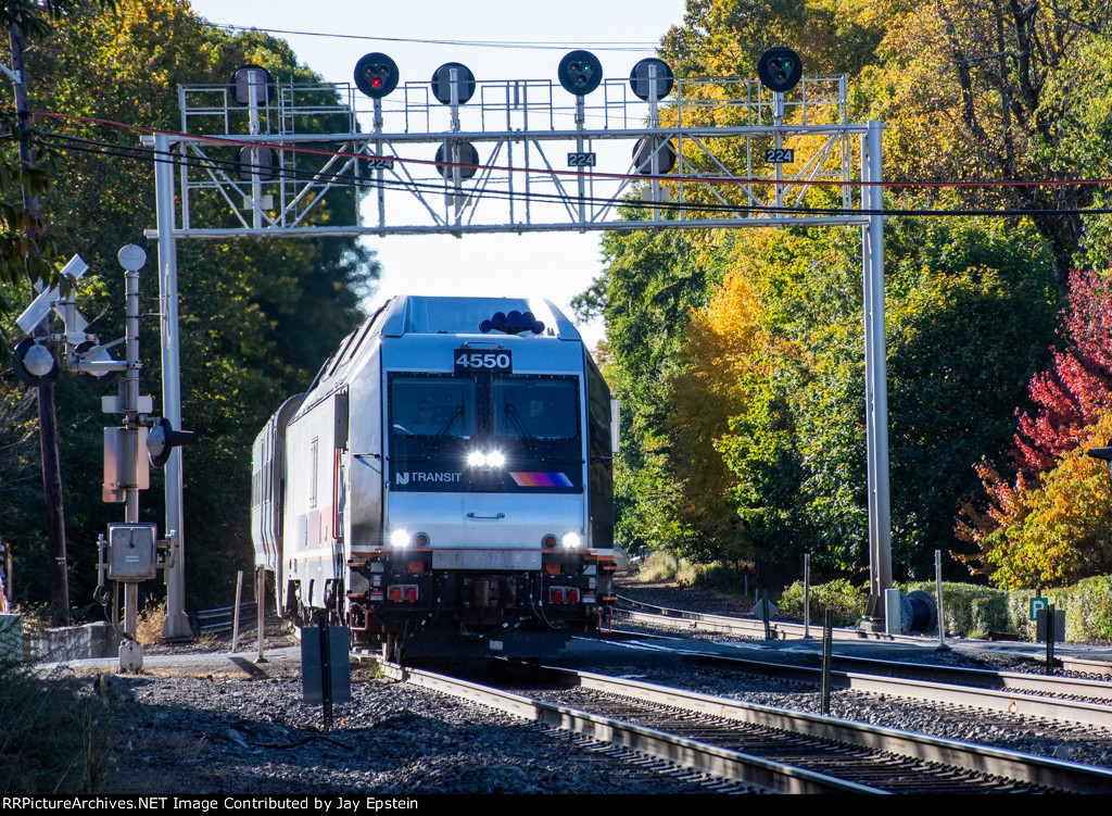 Outbound train #1109 rolls over Hollywood Ave