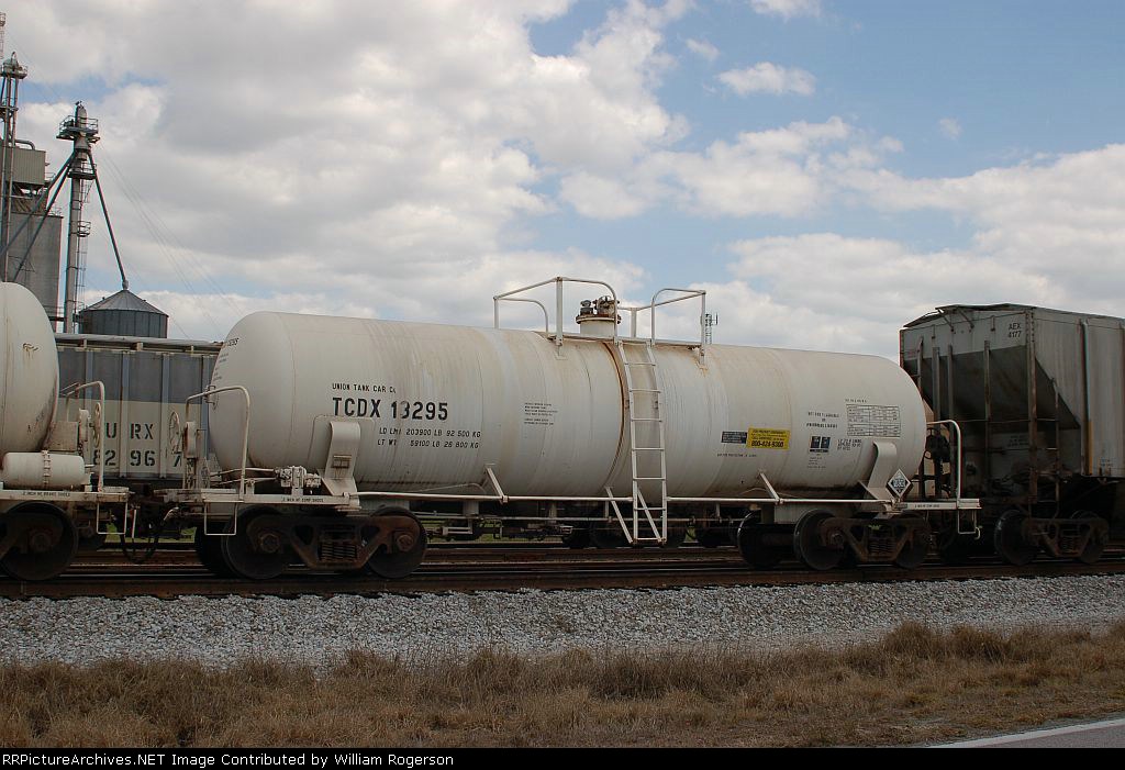 Union Tank Car Company (TCDX) Tank Car No. 13295