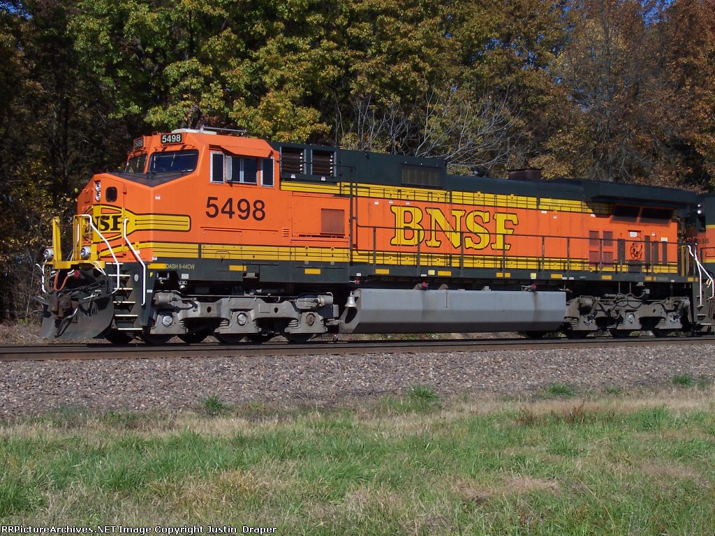 BNSF 5498