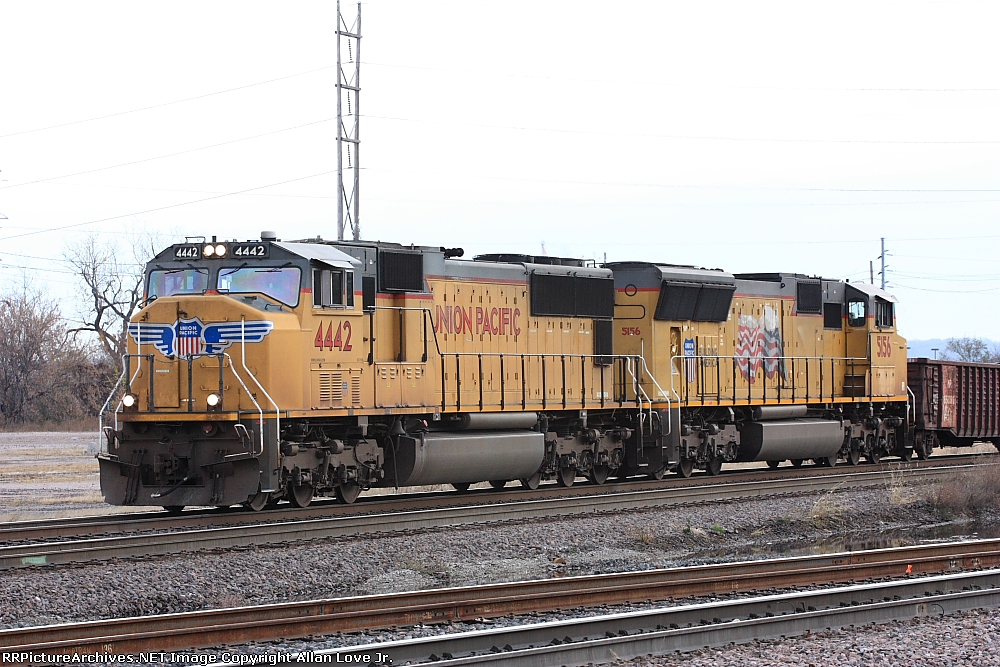 UP 4442 west