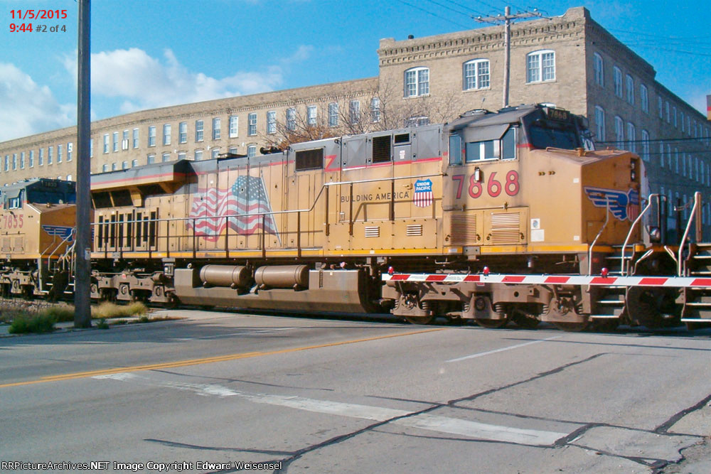 UP 7868 is 2nd of 4 heads