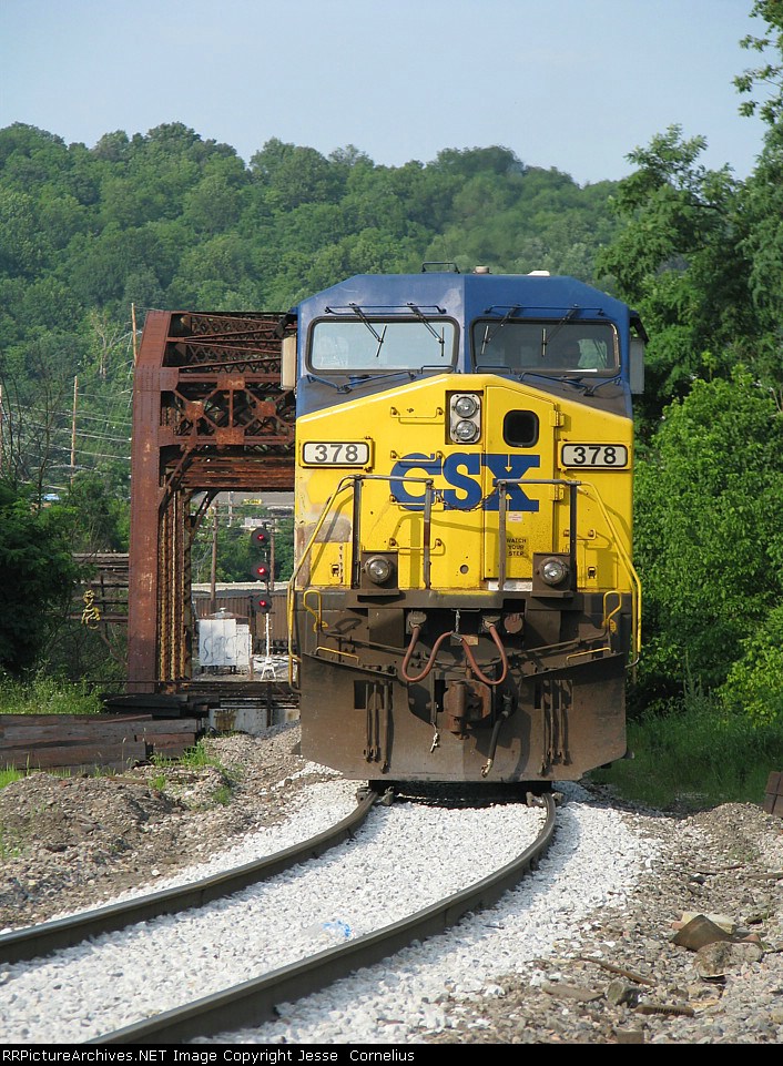 CSX 378 on N264-01