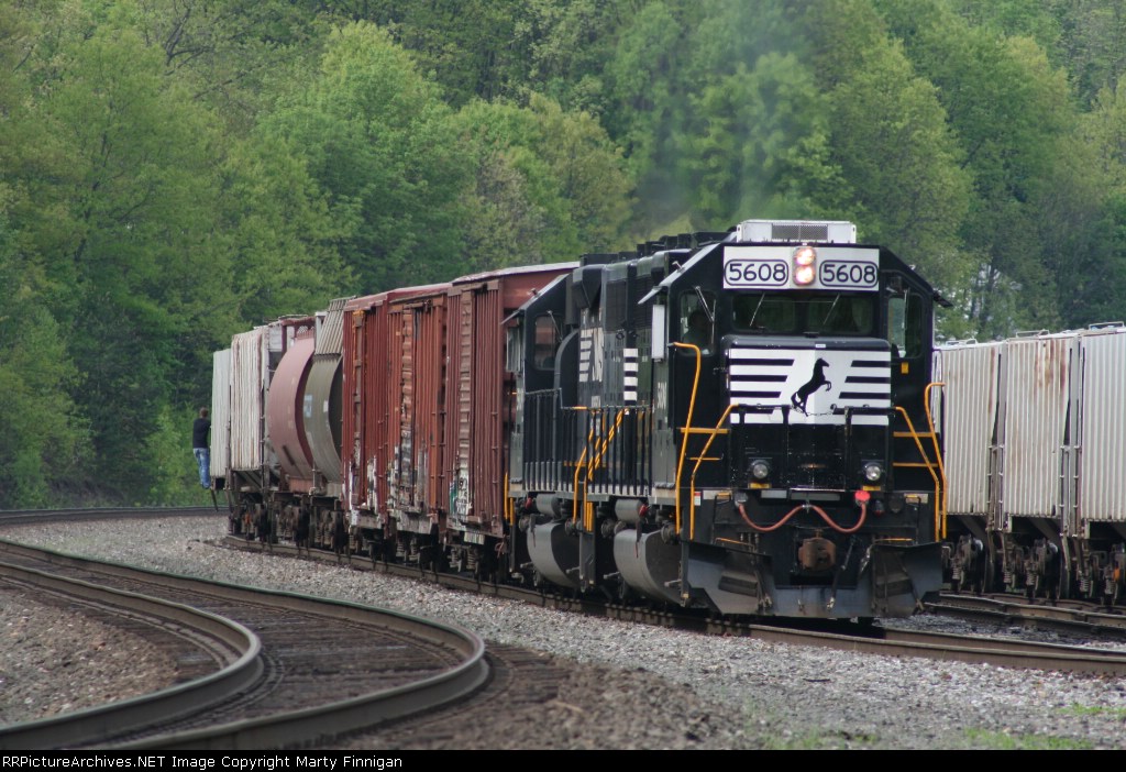 NS C42 5608