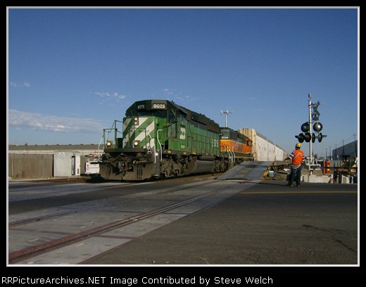 BNSF 8075