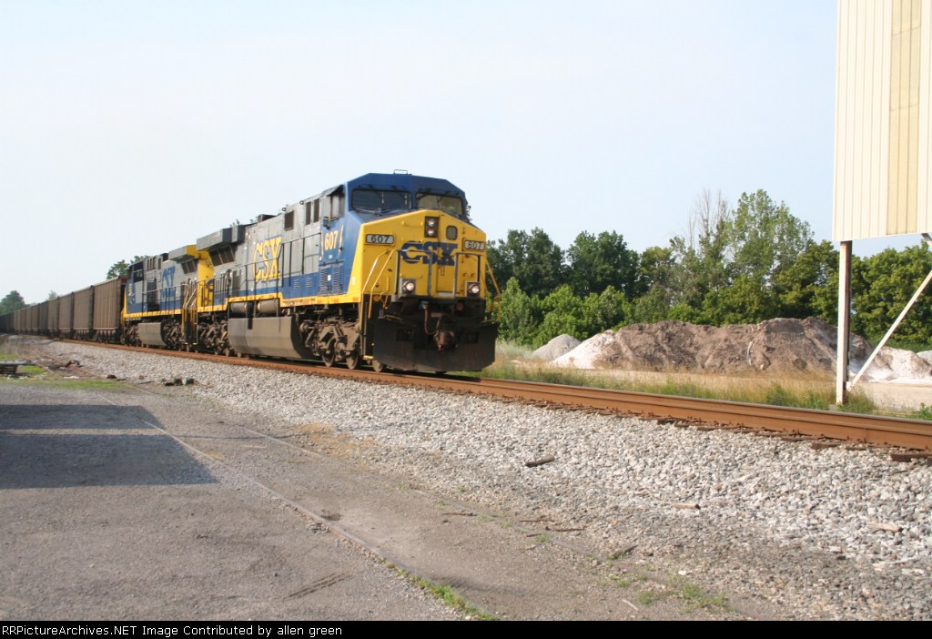 CSX 607 N180 SB