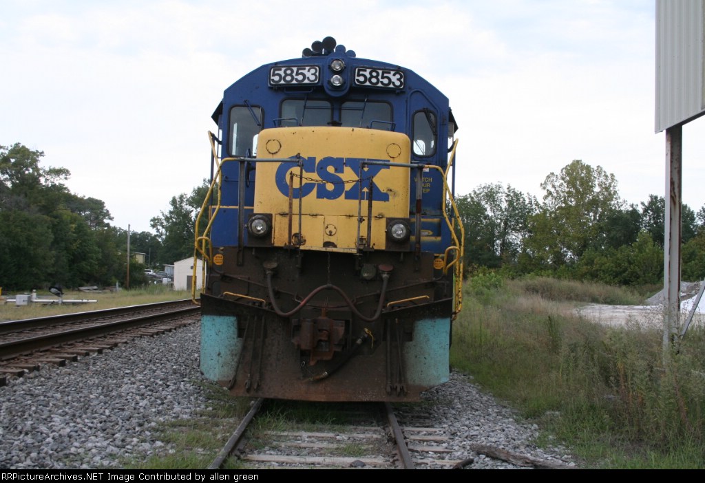 CSX 5853