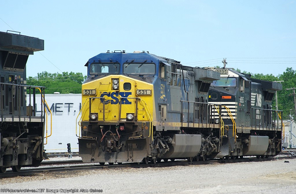 CSX AC4400CW 531