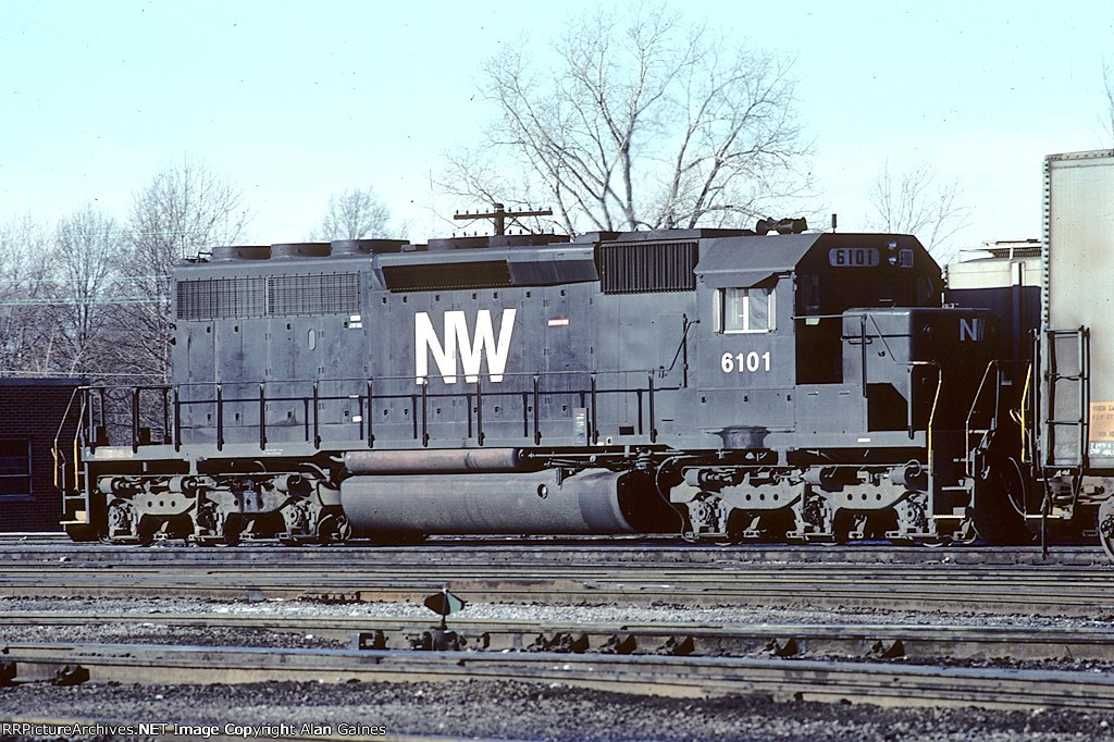N&W SD40- 6101