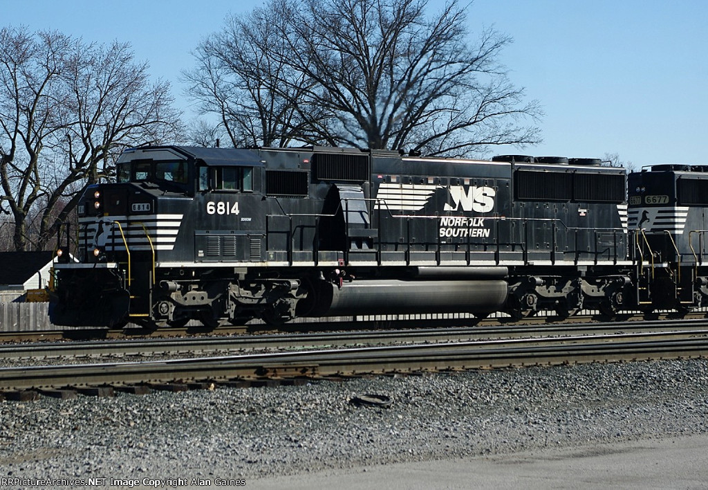 NS SD60M 6814