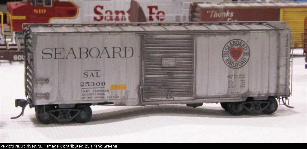 SAL 25300 40' boxcar by Gary Wright