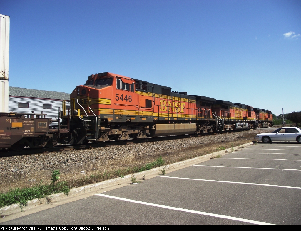 BNSF 5446