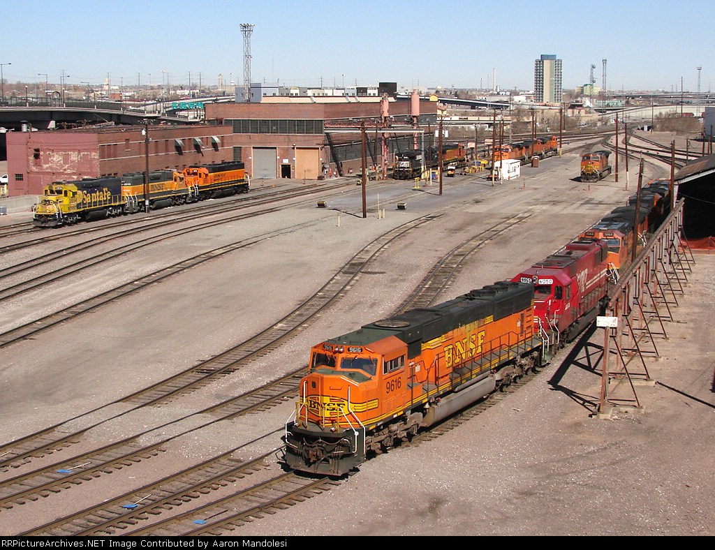 BNSF Yard, Downtown