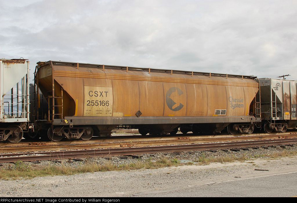 CSX Transportation (CSXT), Ex Chessie System, Covered Hopper No. 255166