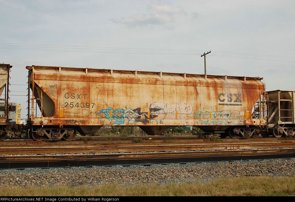 CSX Transportation (CSXT) Covered Hopper No. 254397