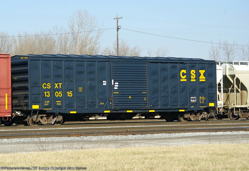 CSX Box Car 130515