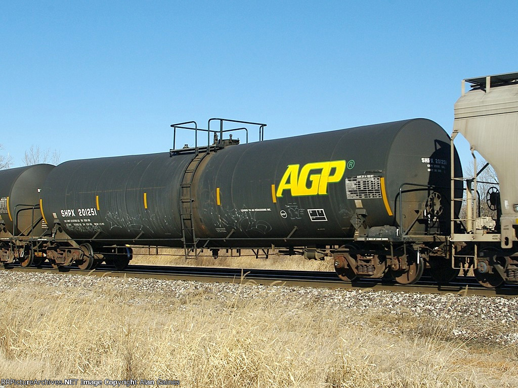 SHPX Tank Car 201251