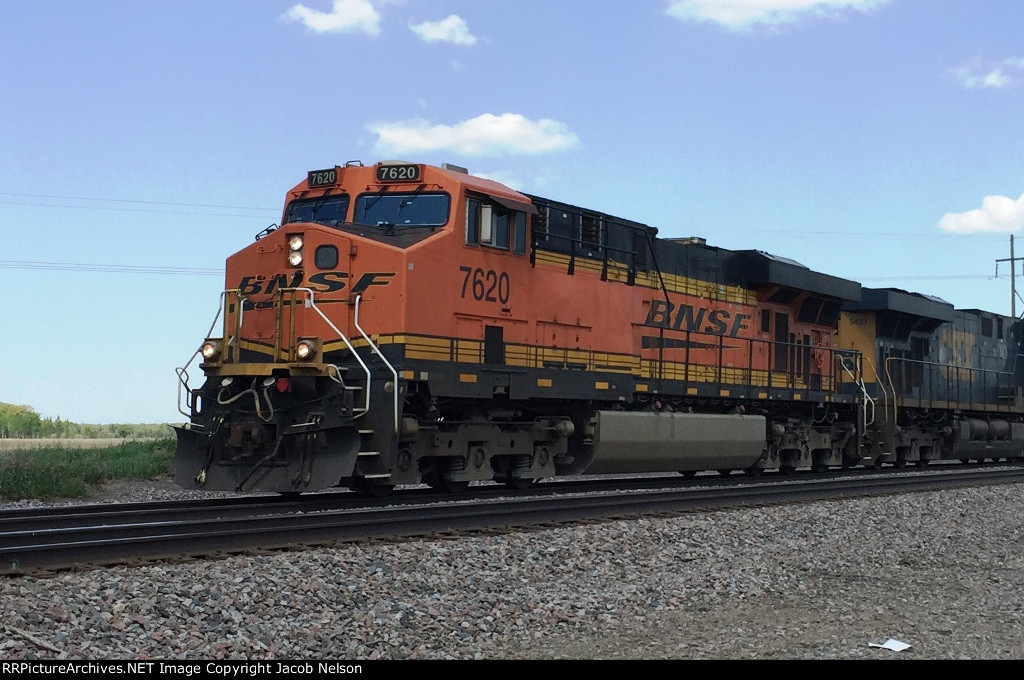 BNSF 7620