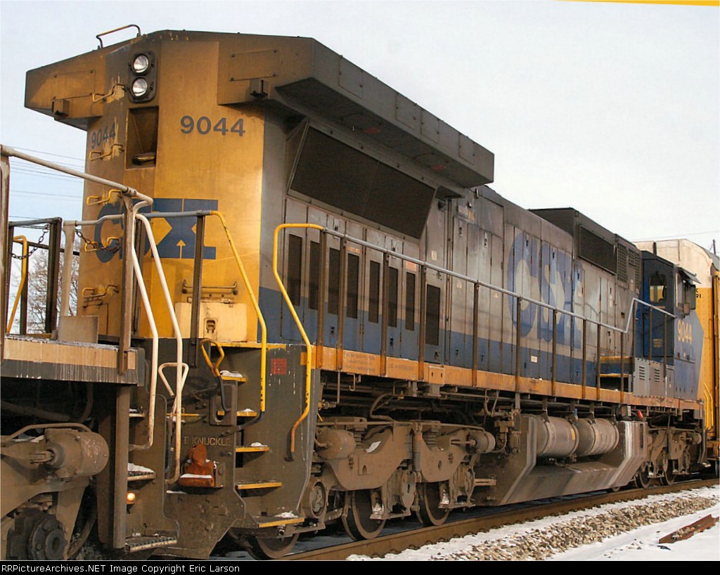 CSX 9044