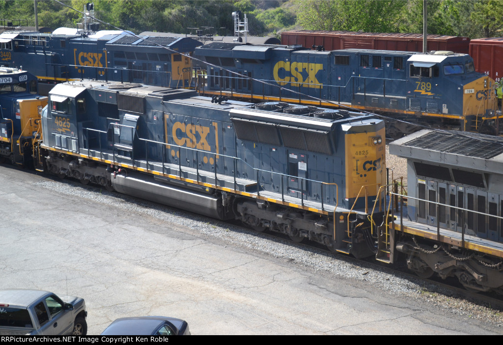CSX 4825 [CSX]