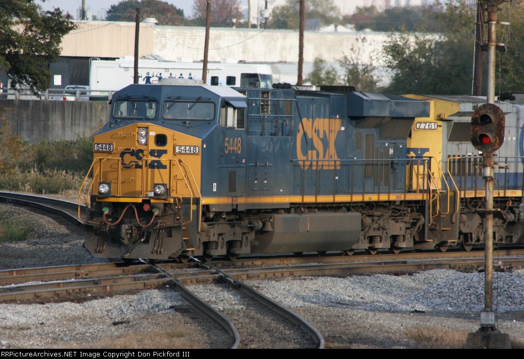 CSX 5448 (ES44-DC) heads north crossing the Diamond