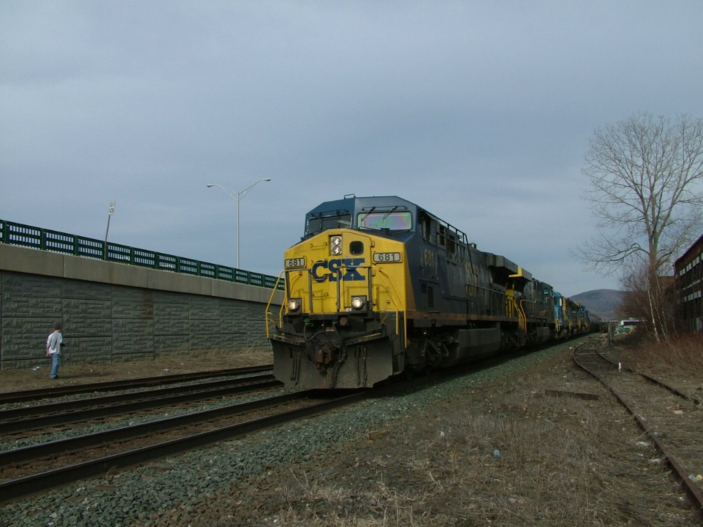 CSX 681