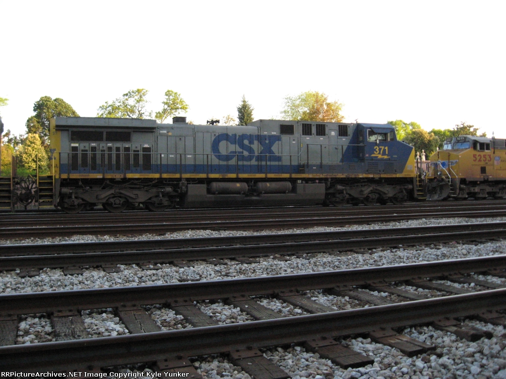 CSX 371