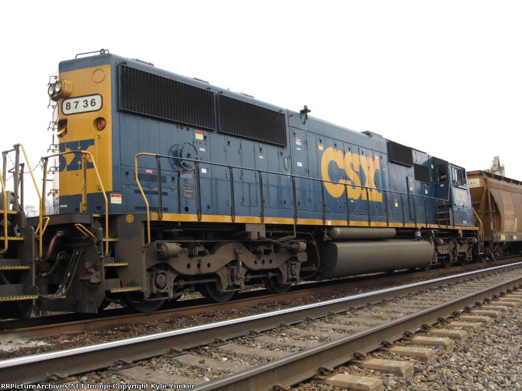 CSX 8736
