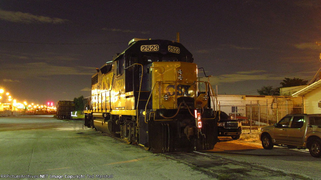 CSXT 2523