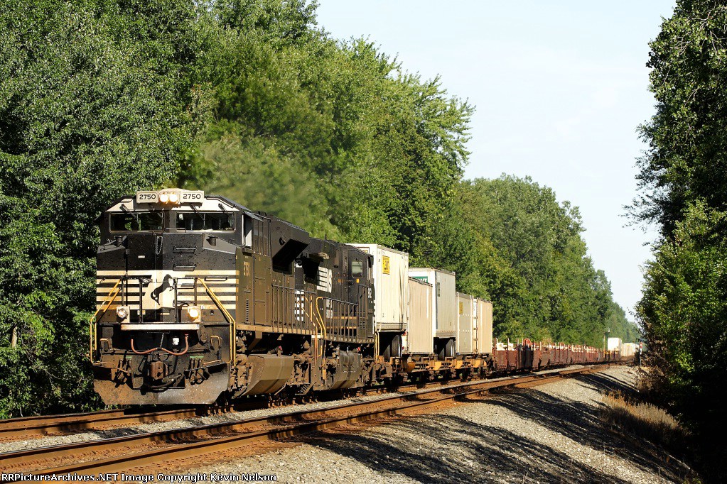 NS 2750 SD70M-2