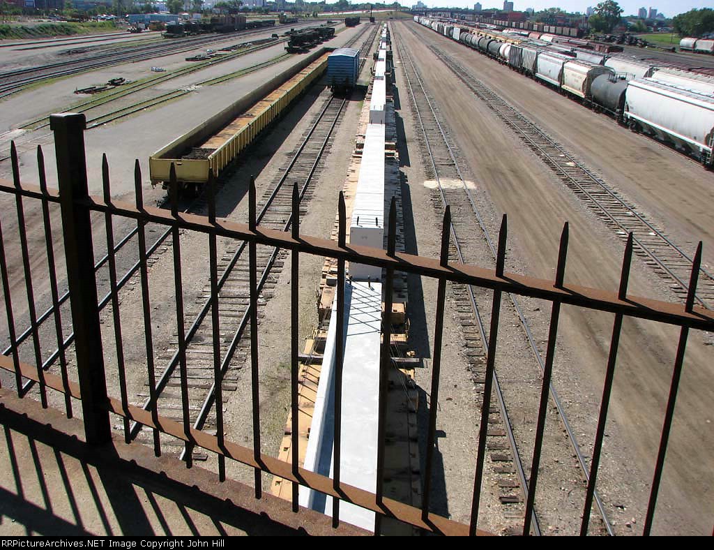 080810037 BNSF Northtown "T" Yard as seen from St. Anthony Pkwy bridge